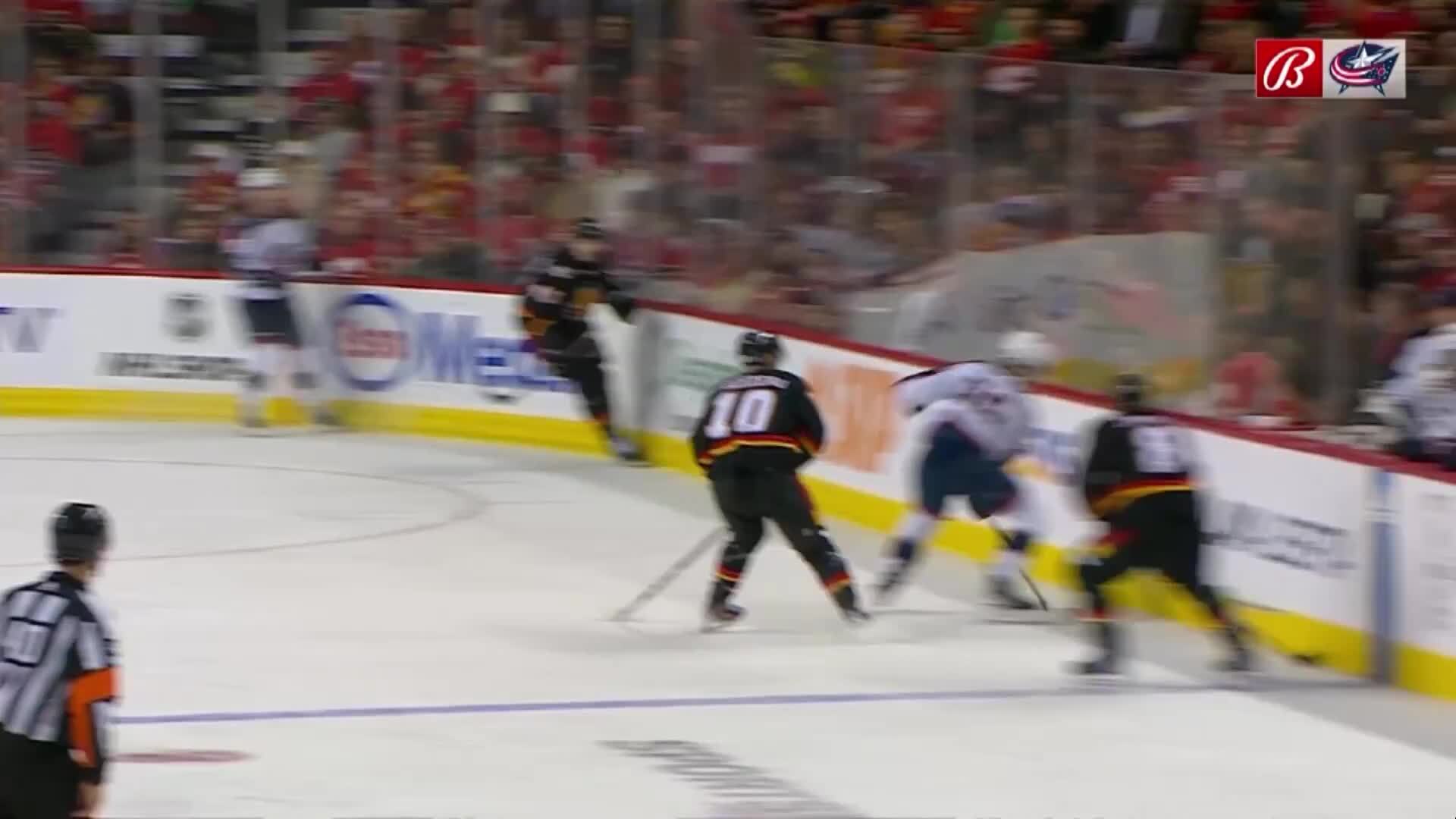 Huberdeau fend le visage de Roslovic