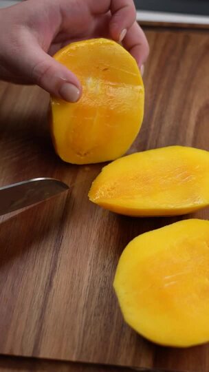 How to Slice a Mango | McCormick