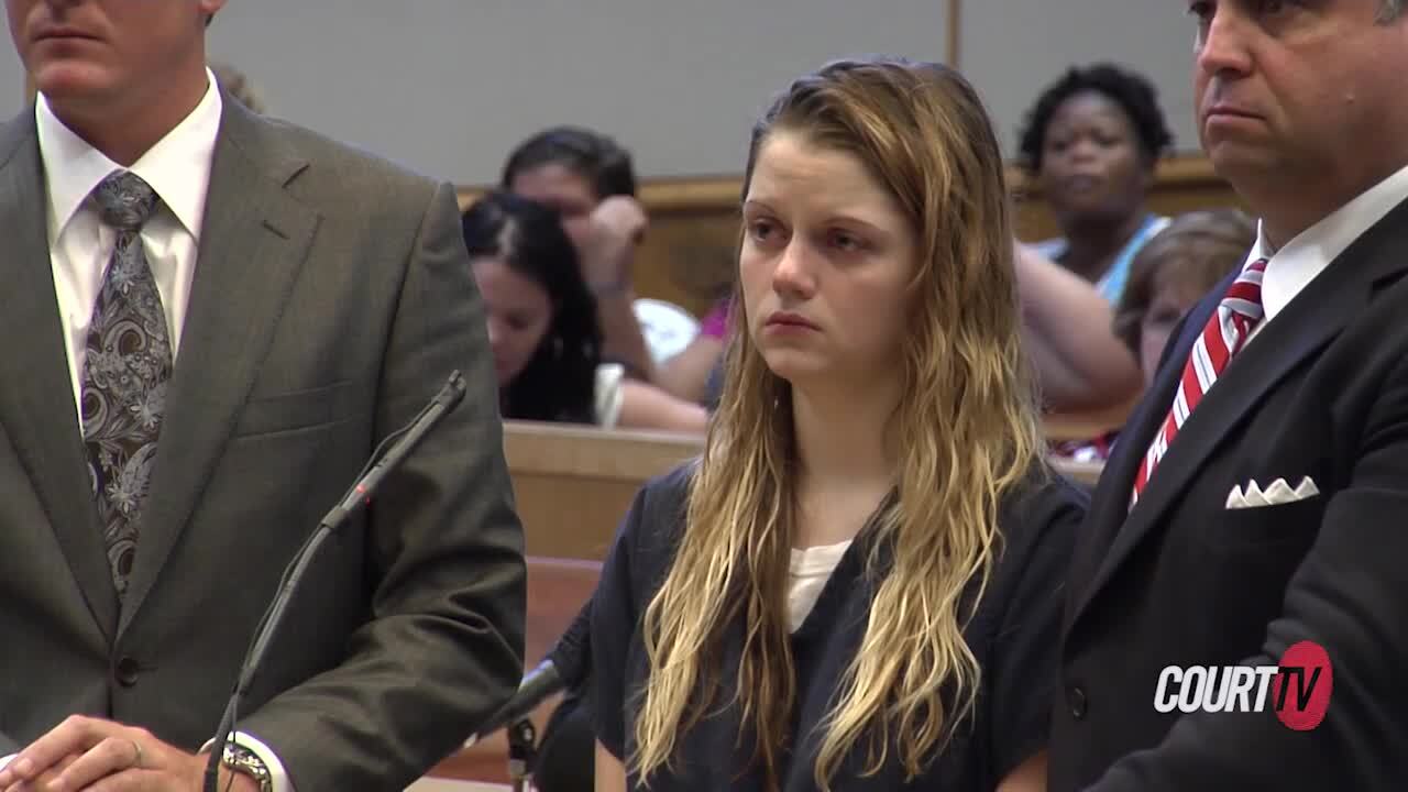 Rachel Wade And Sarah Ludemann