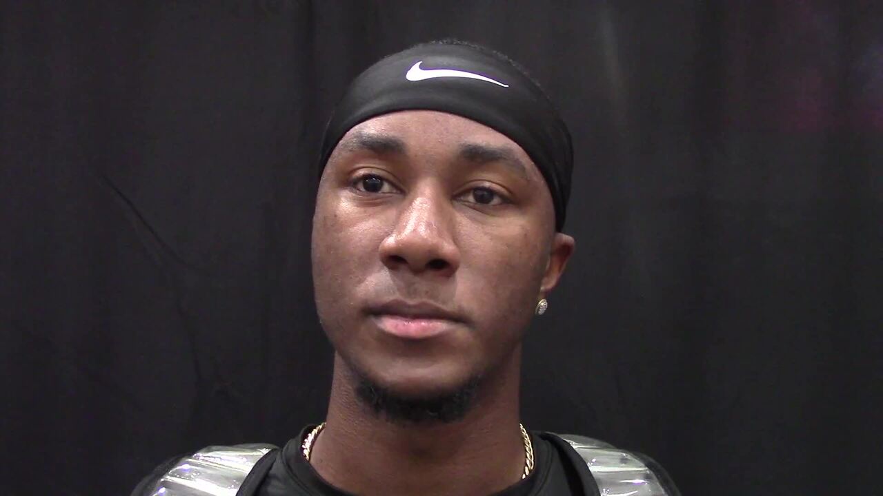 DyeStat.com - Videos - Malcolm Clemons 1st Place Men's Invitational Long Jump - Tyson ...