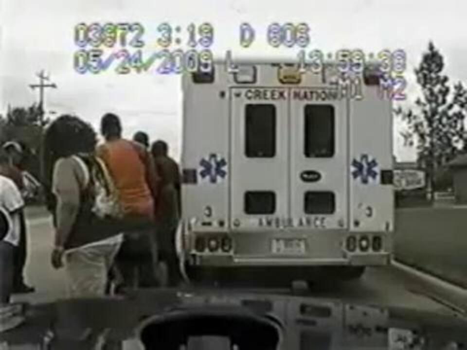 Video: Police pull over ambulance transporting patient