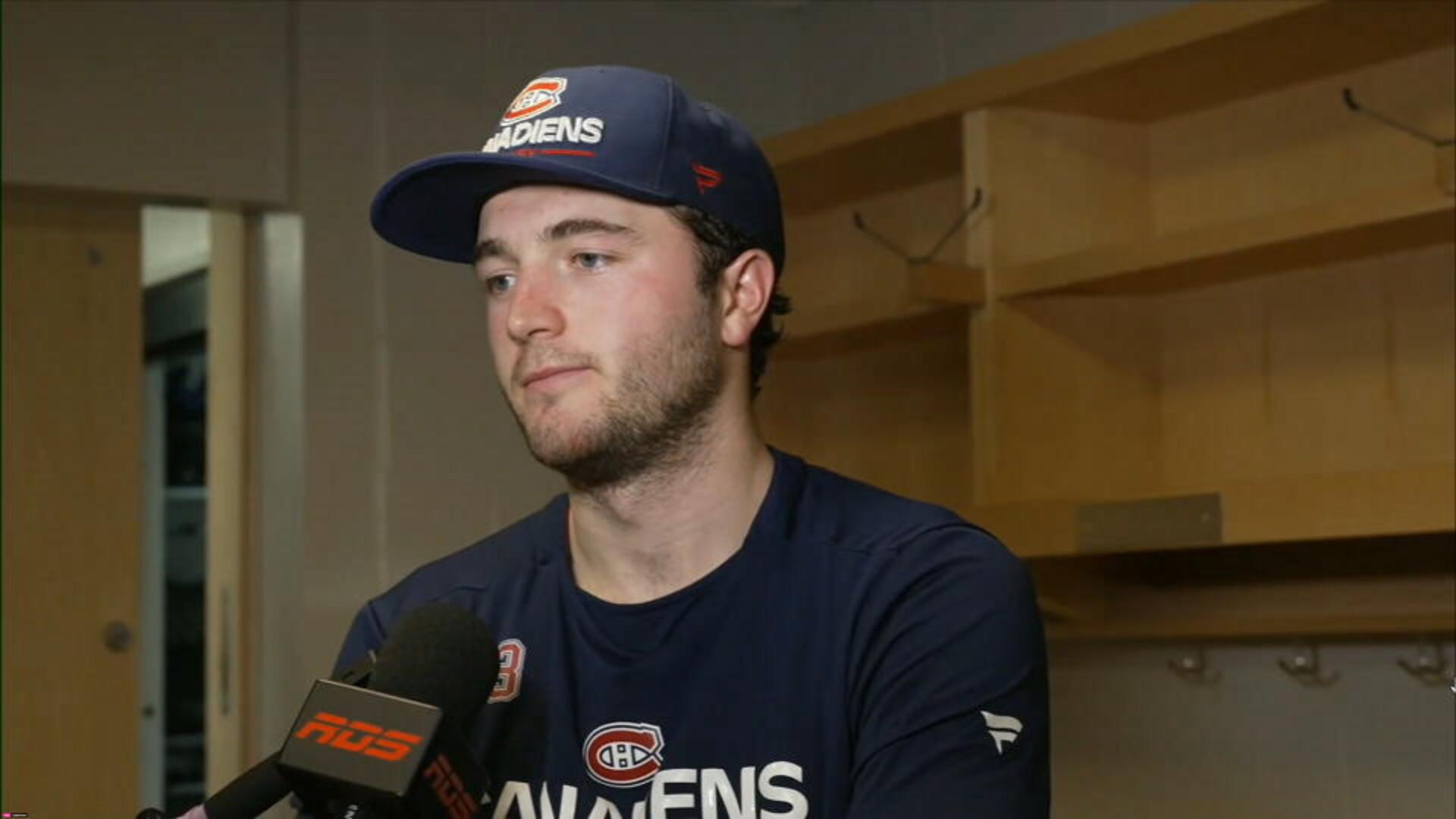 Noah Dobson discute de l’avantage d’avoir un gars comme Phillip Danault ...