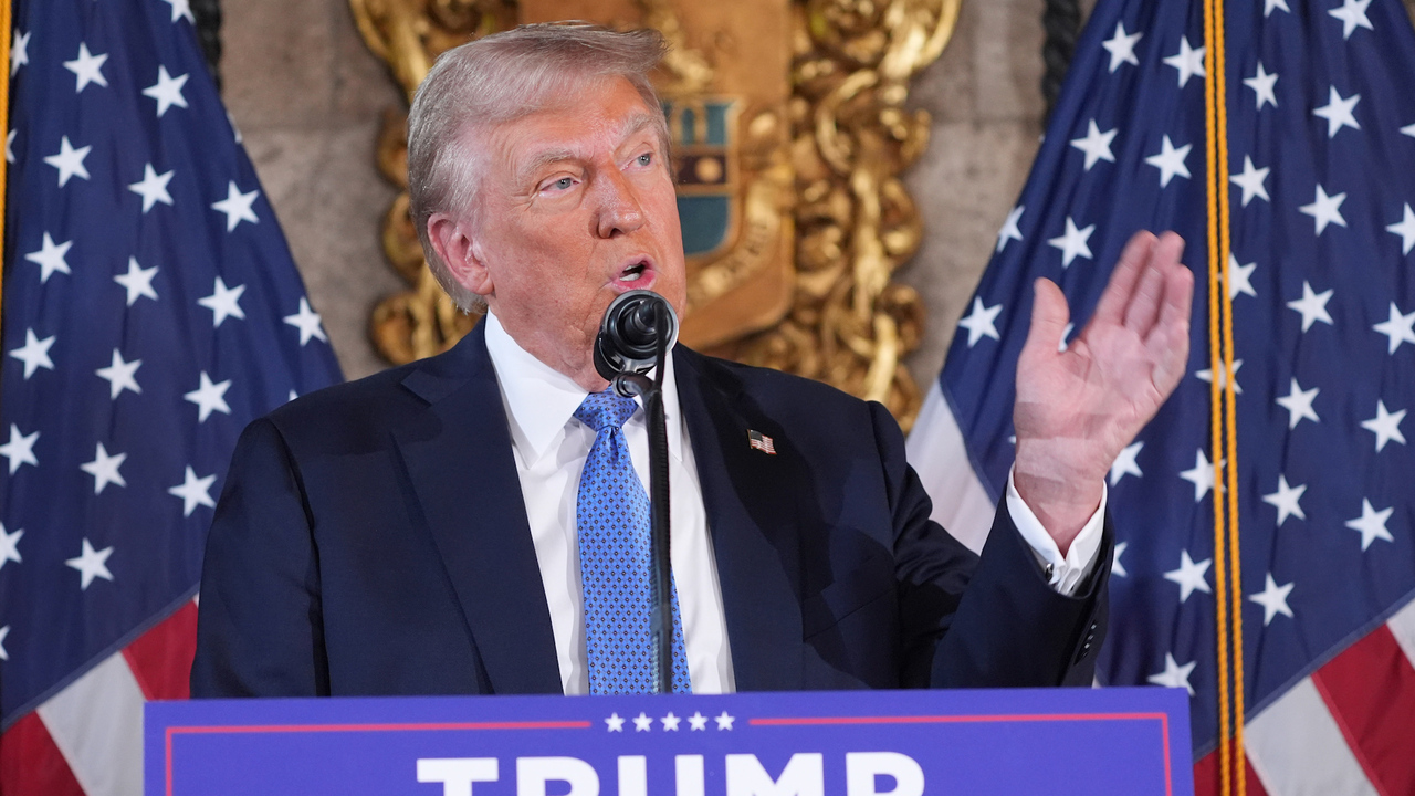 Trump sues Iowa pollster over survey that showed Harris ahead - POLITICO