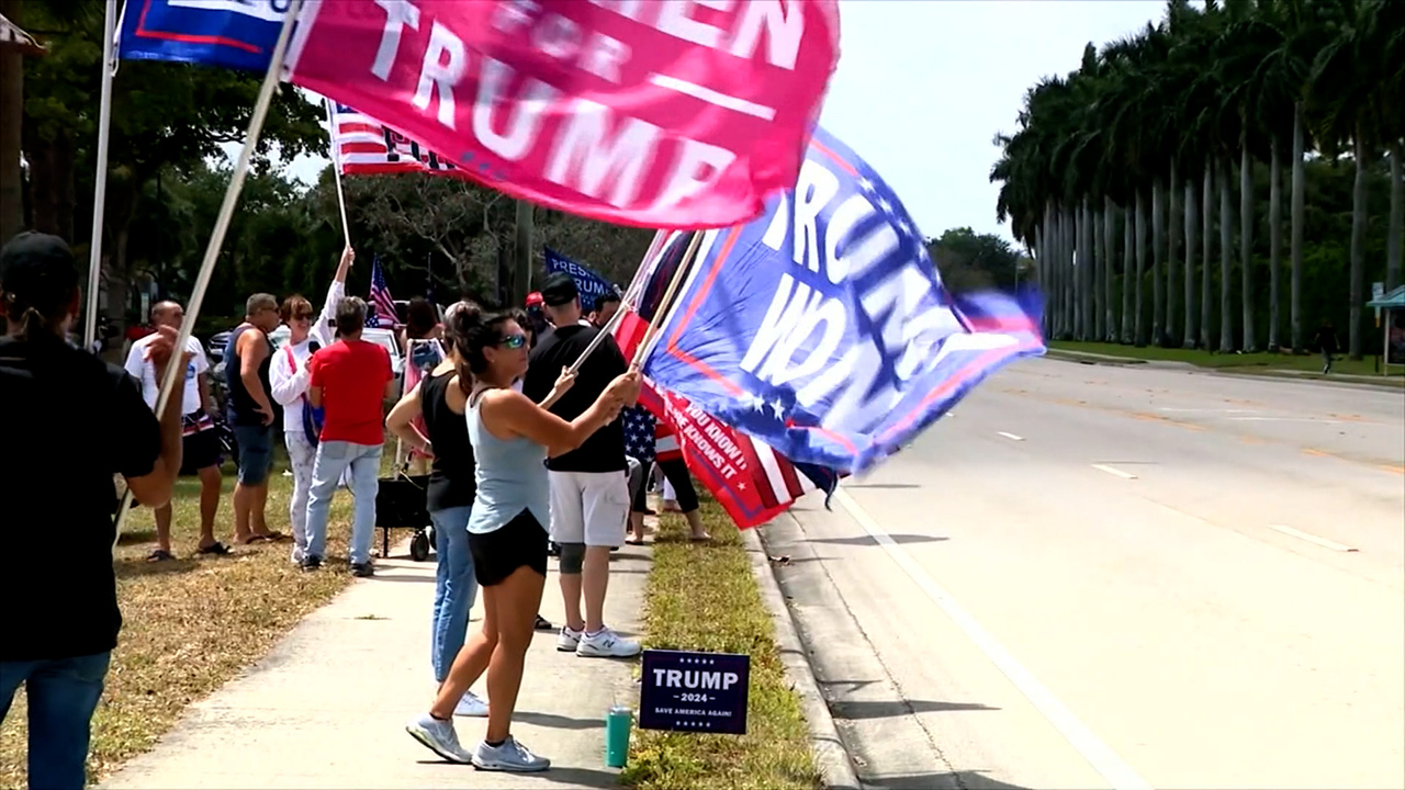 Trump supporters rally in Florida to protest indictment - POLITICO