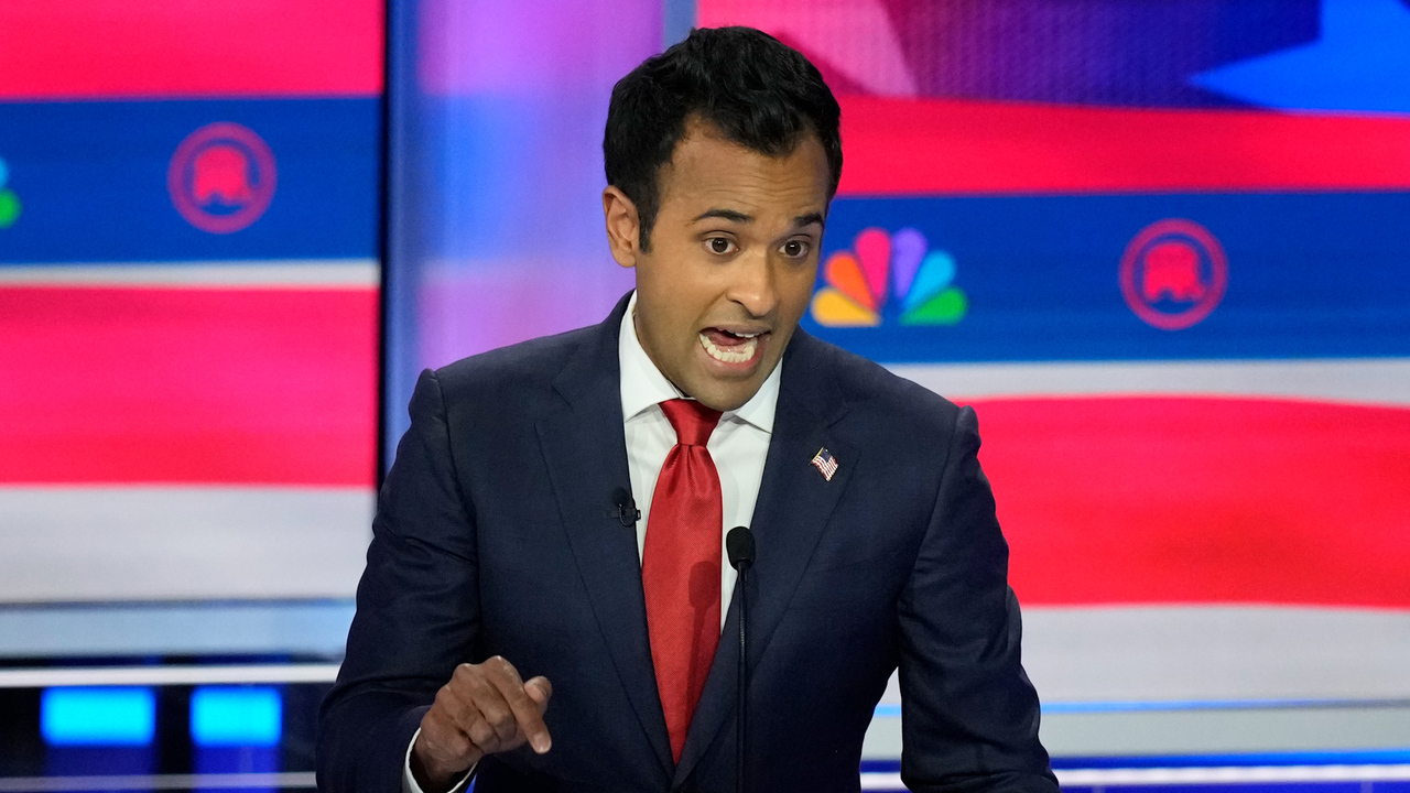 Ramaswamy goes off on debate host Kristen Welker - POLITICO