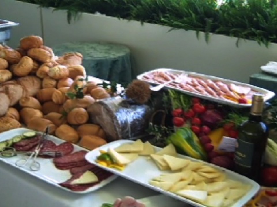 L'Aquila press buffet - Josh Gerstein - POLITICO