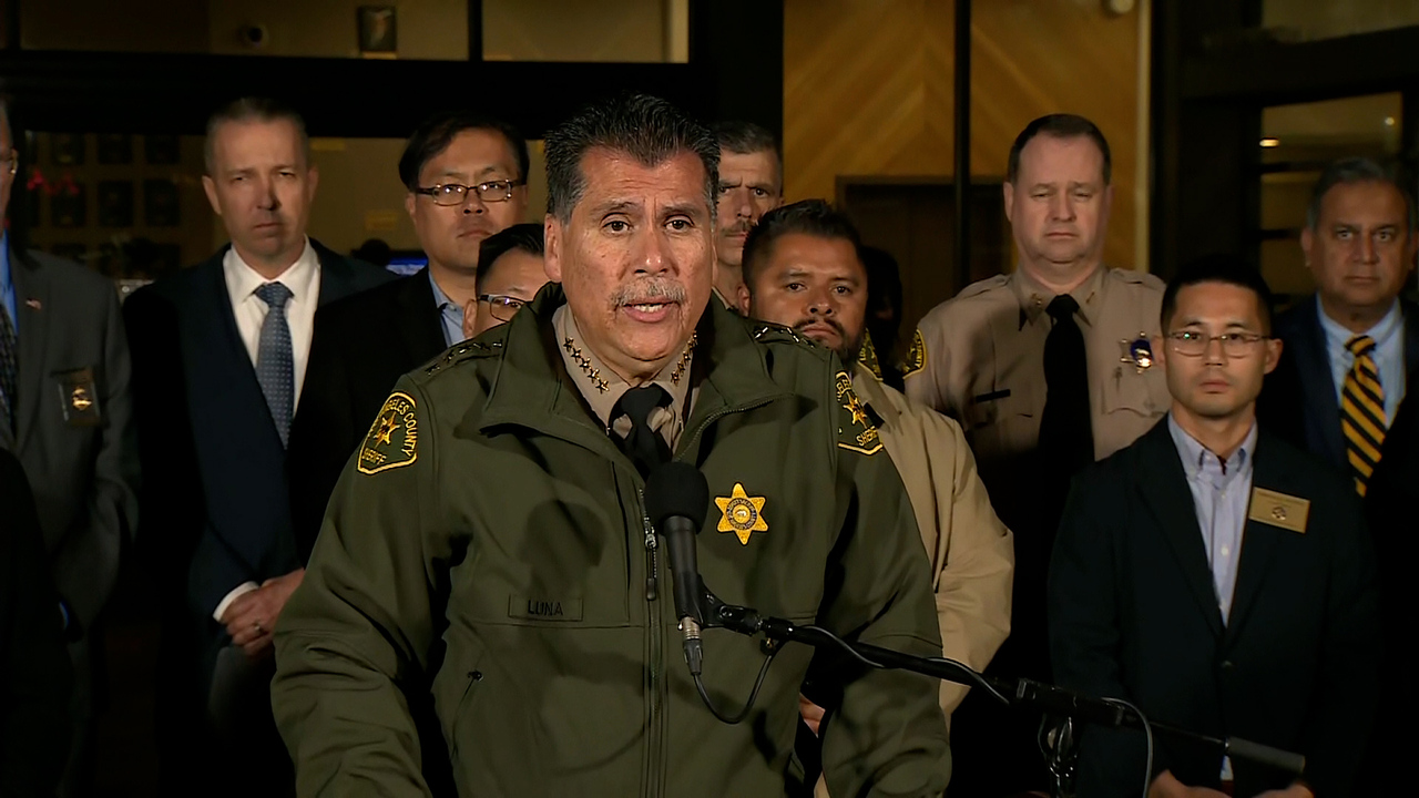 Sheriff Suspect In Dance Club Shooting Killed Self In Van Politico