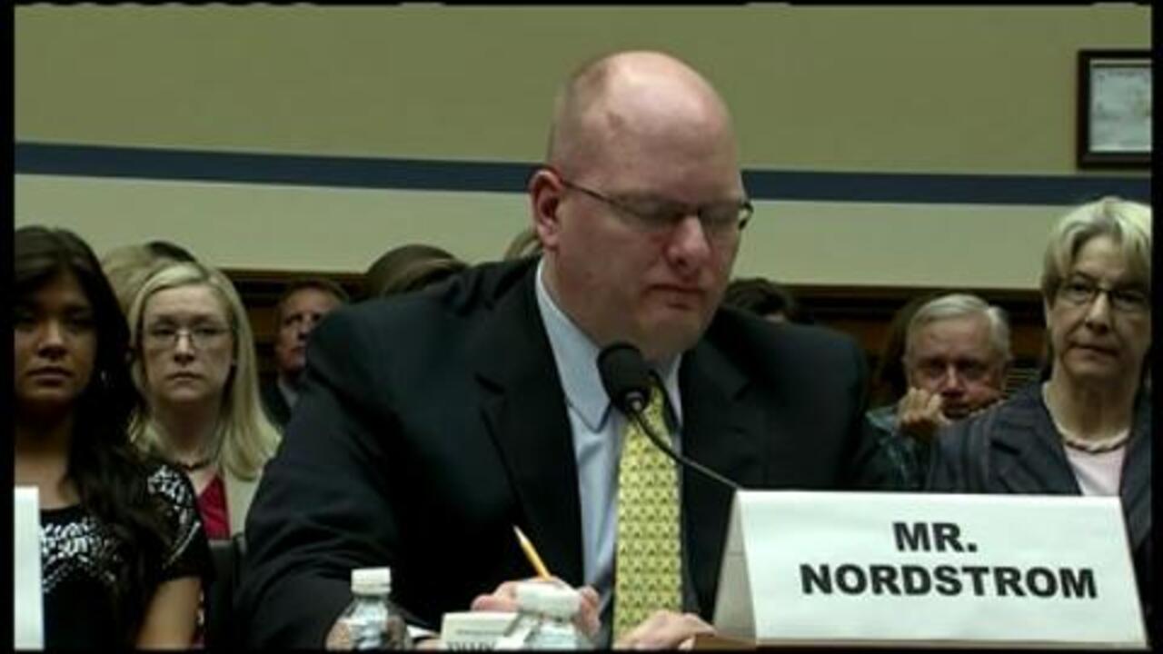 Eric Nordstrom gets emotional during his opening statement at Benghazi ...