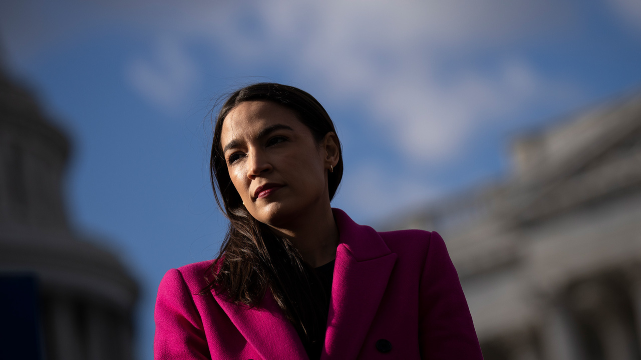 AOC renews call to impeach Clarence Thomas amid scandal - POLITICO