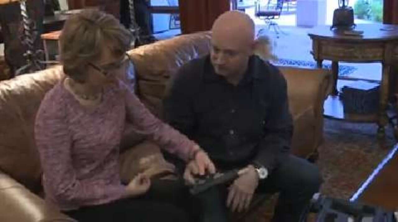 Mark Kelly gets background check for gun - POLITICO