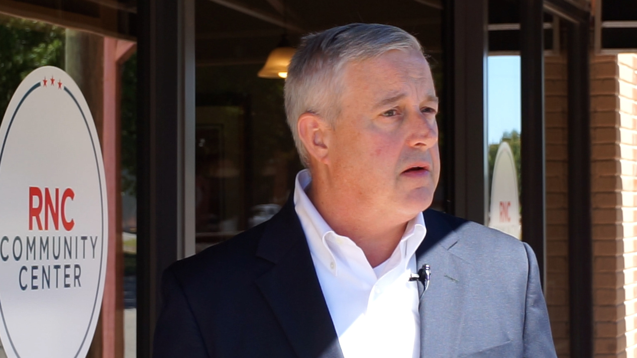 Trump helps N.C. hold Republican base as party chases 'unaffiliated ...