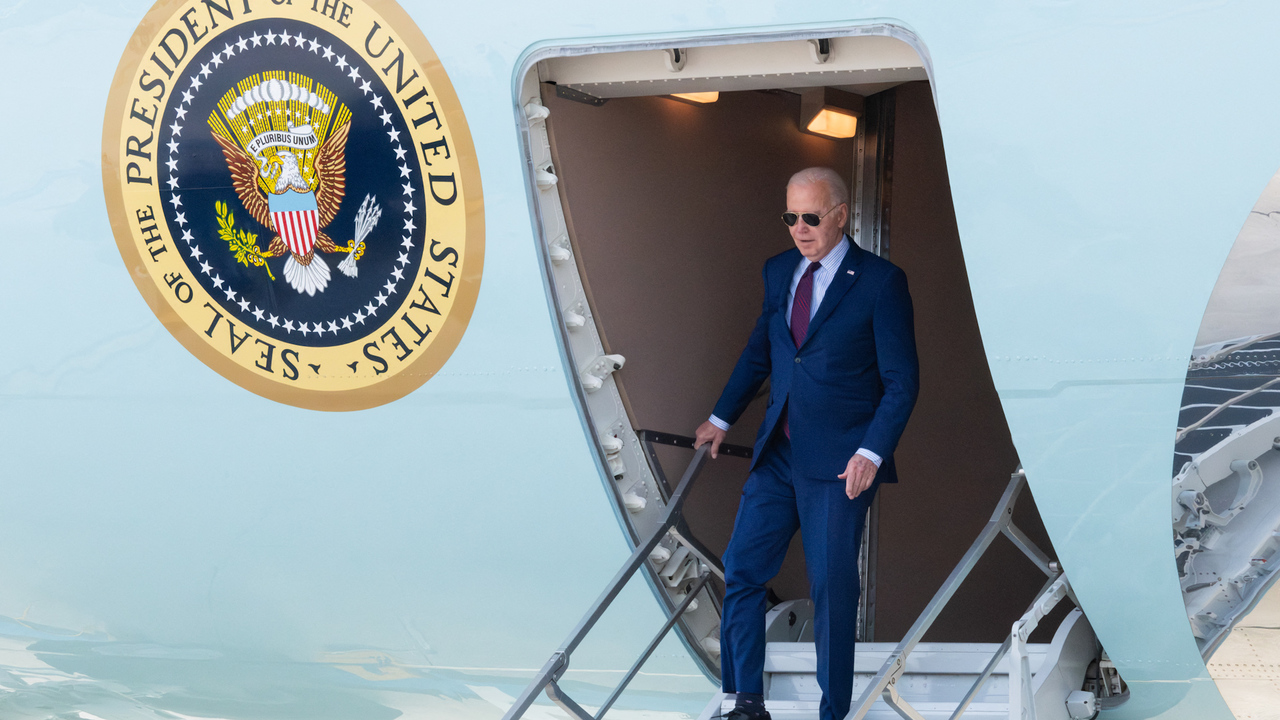 Biden arrives in France to commemorate D-Day anniversary - POLITICO