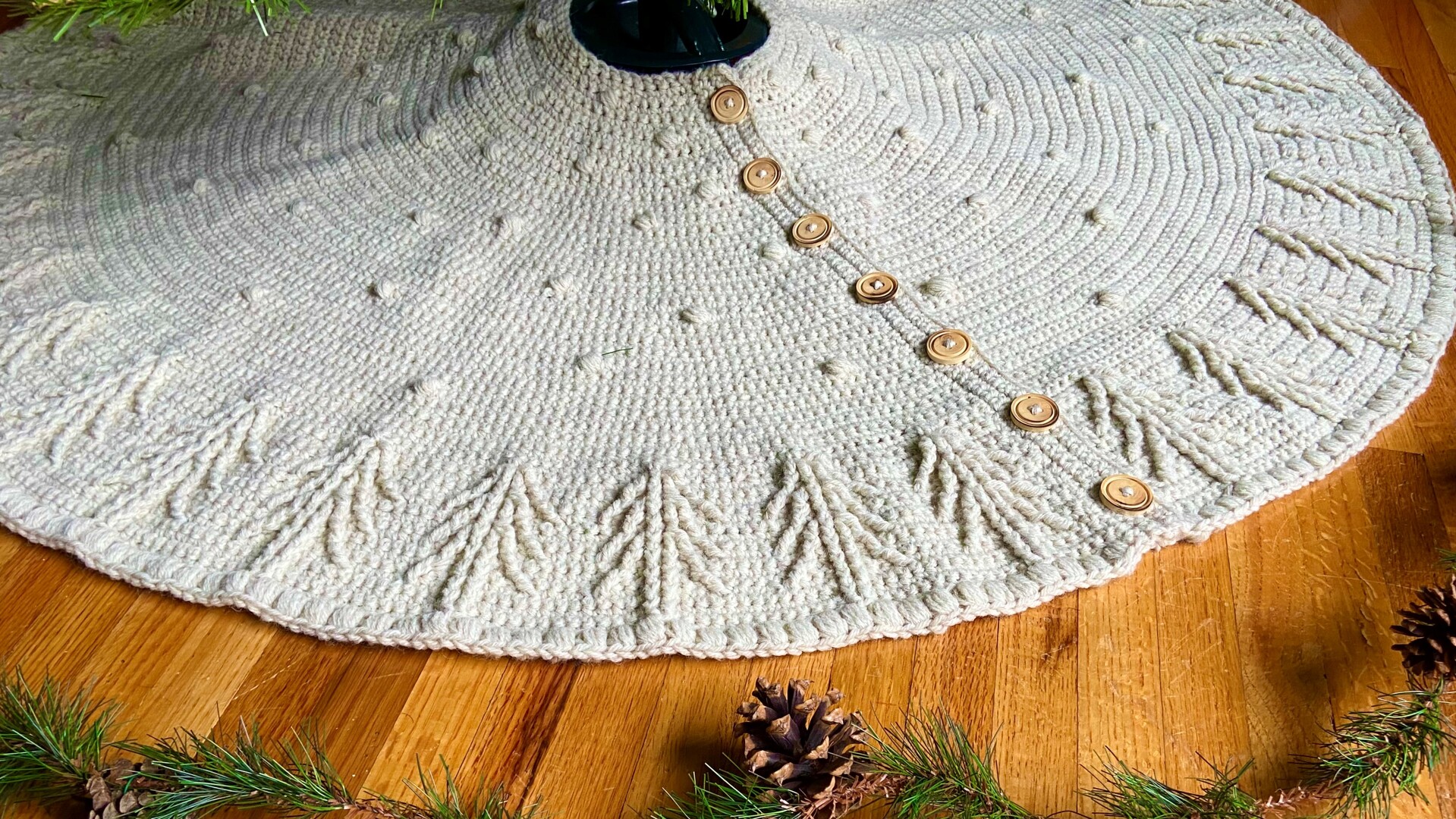 Crochet Tree Skirt Free Pattern
