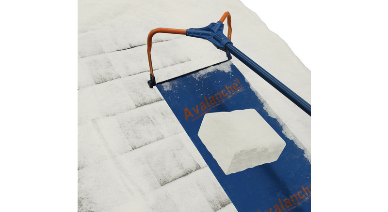 Avalanche Wheeled Snow Roof Rake, Model# AVA500 | Northern Tool