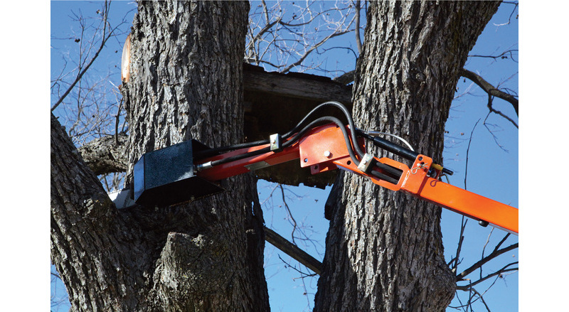 LimbSaw Limbinator Hydraulic Bucket Chainsaw, Model# LS8 | Northern Tool