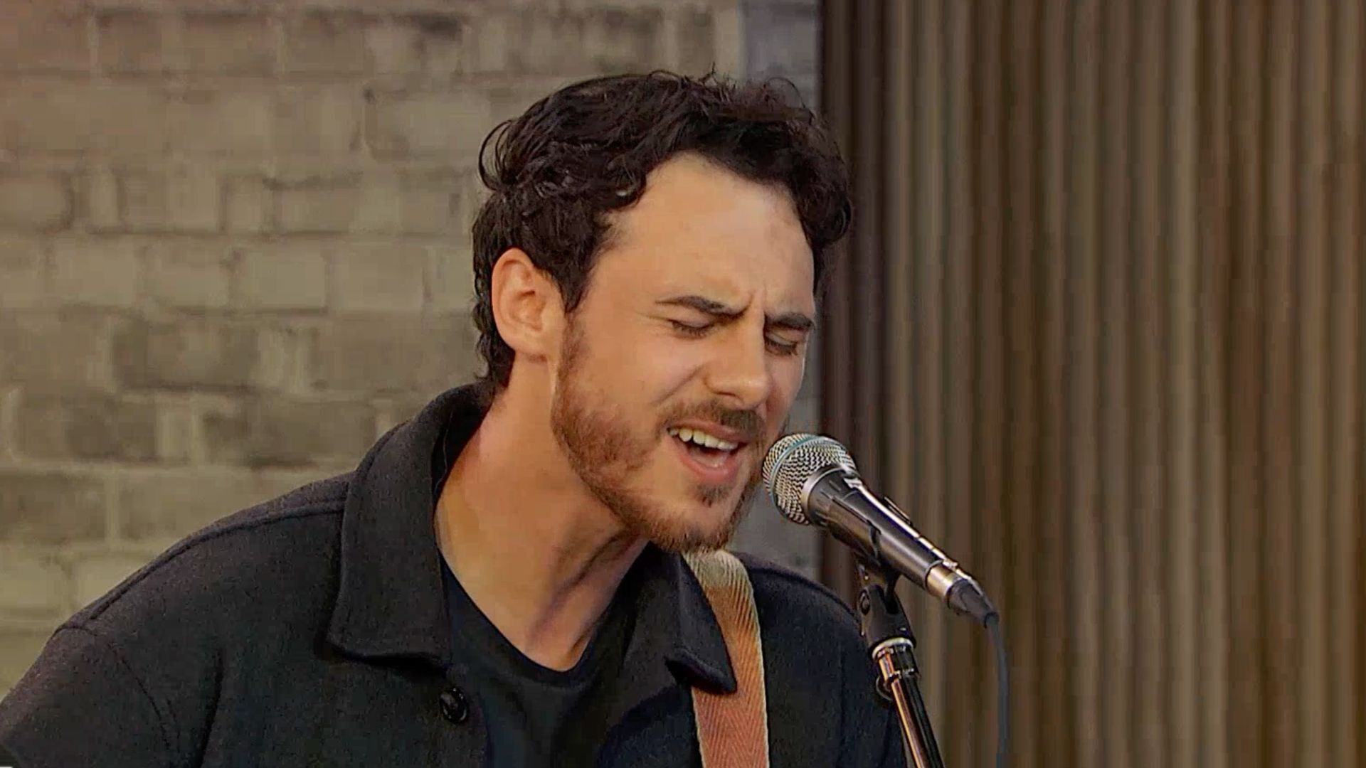 Singer songwriter Jordan Hart performs “The End” LIVE on BT – Breakfast ...