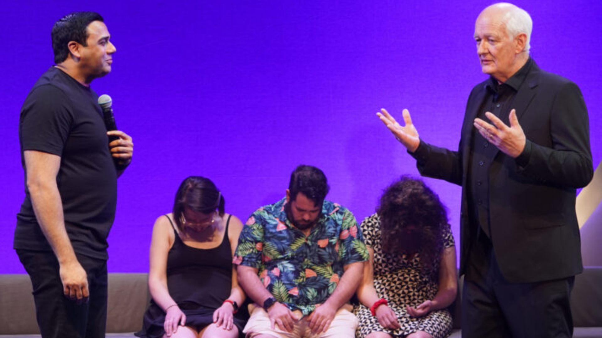 Master Hypnotist Asad Mecci and improv legend Colin Mochrie are on tour ...