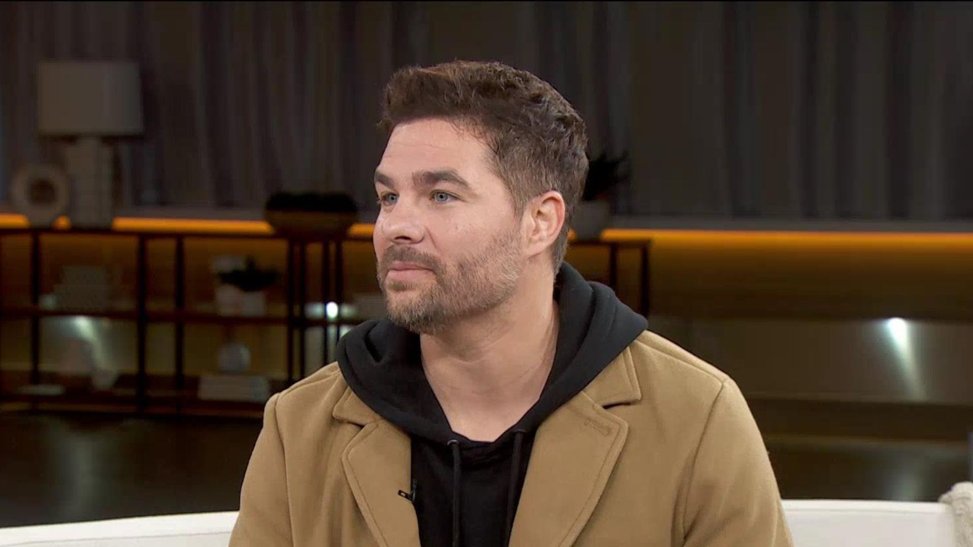 Grammy-nominated artist Steven Lee Olsen on his first-ever duet ’Never Not Care’ – Breakfast ...