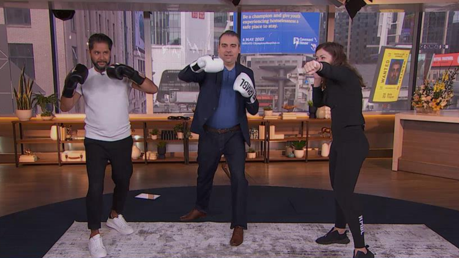 A beginner’s guide to boxing — starring Sid and Devo – Breakfast Television