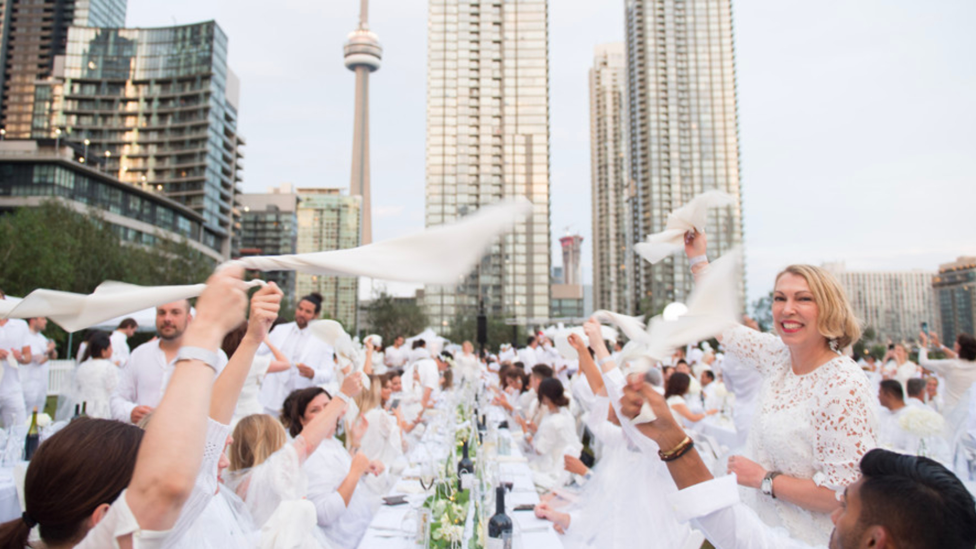 How to throw the ultimate all-white dinner party at home – Breakfast ...