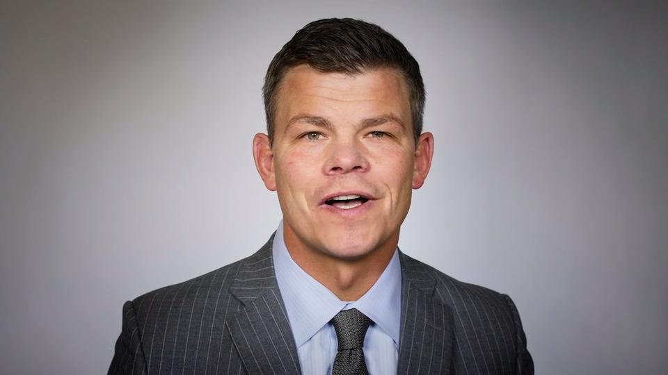 Meet Dr. Stephen Smith - Video - RealSelf