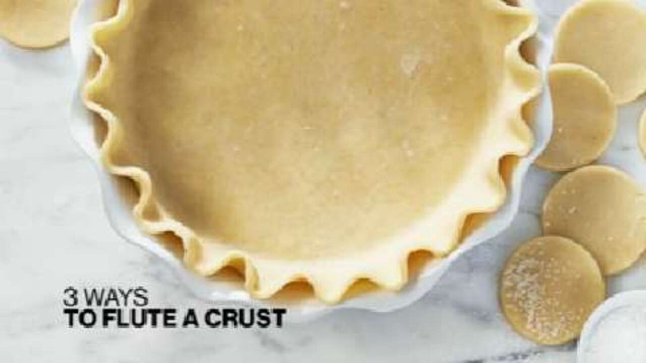 How to flute a pie crust three different ways | Canadian Living