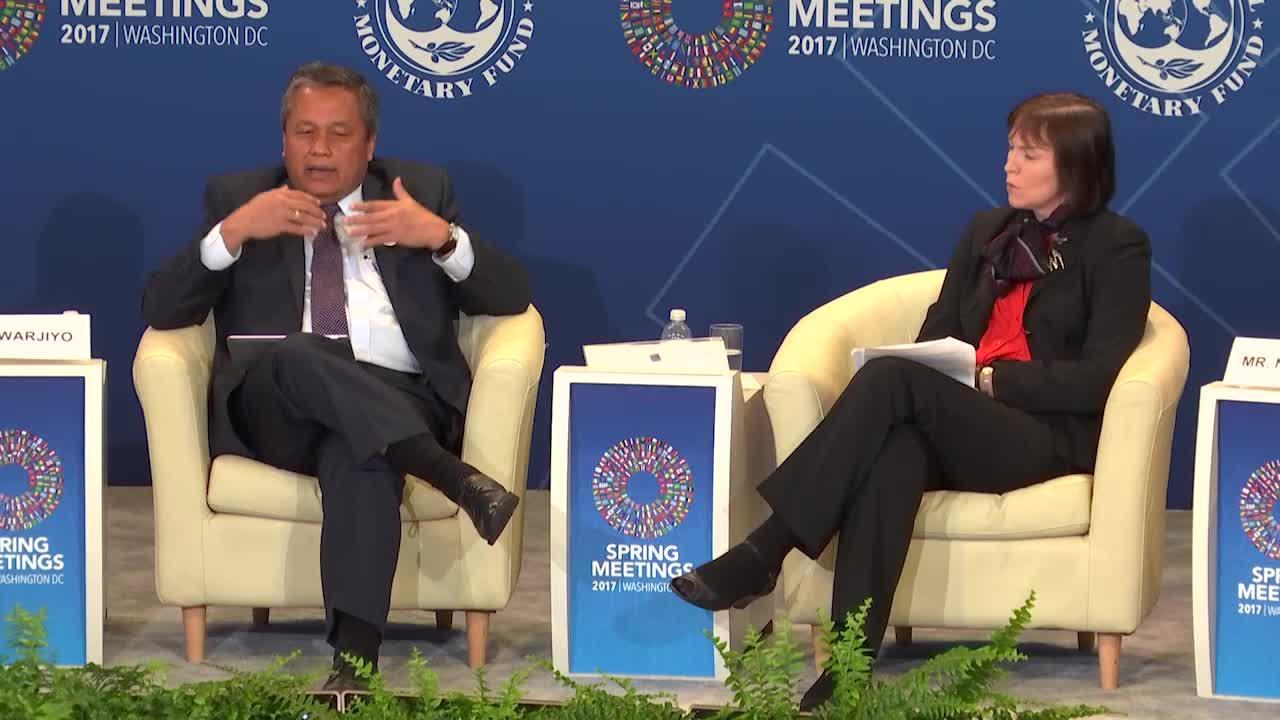 IMF Videos - Central Bankers and Inclusive Growth