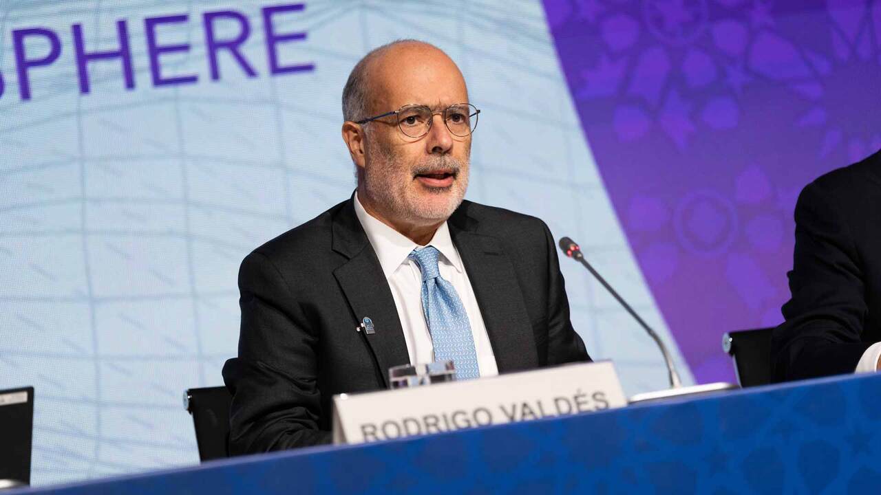 IMF Videos - Press Conference: Regional Economic Outlook for the ...