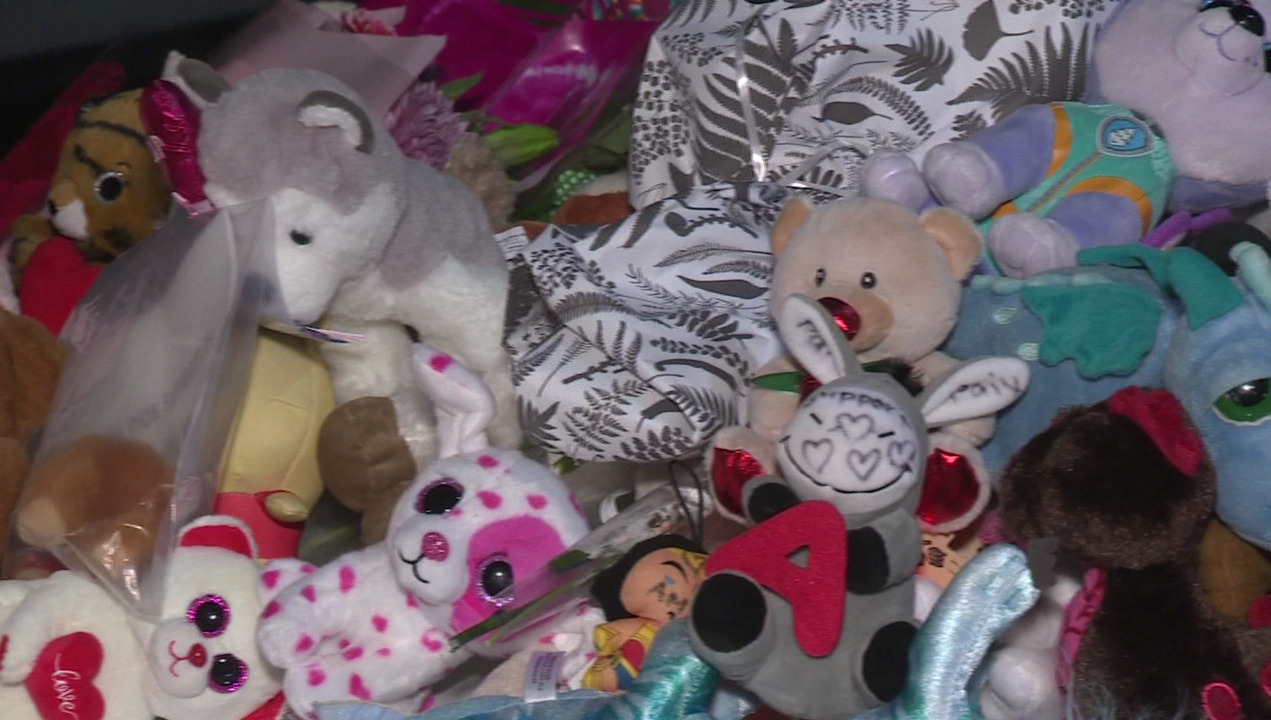 Community Mourns Victims Of Laval Daycare Bus Crash 4142