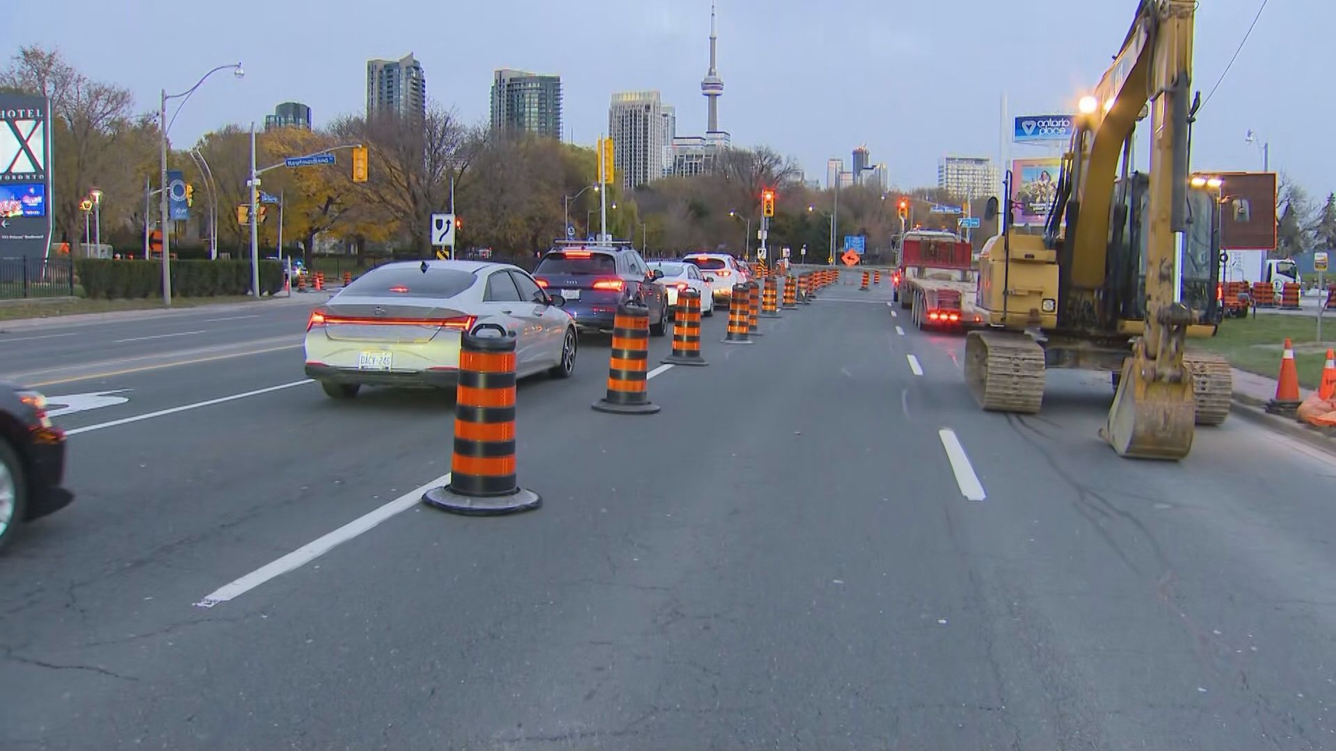 Lake shore Boulevard reduce to one lane for two-week construction