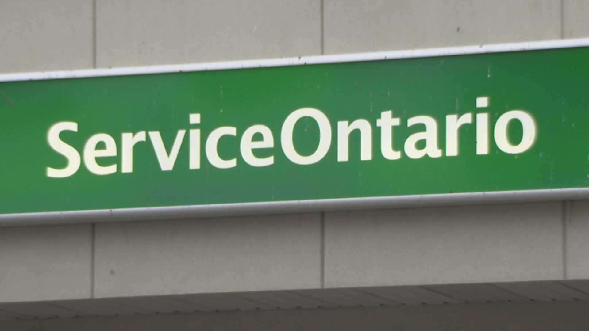 Calls for transparency continue around government's ServiceOntario plan
