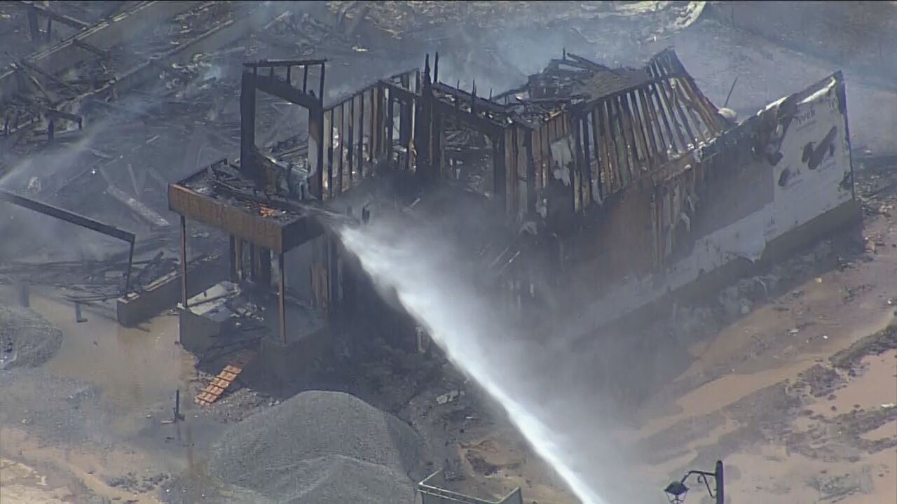 Fire destroys 10 homes in new Oakville subdivision