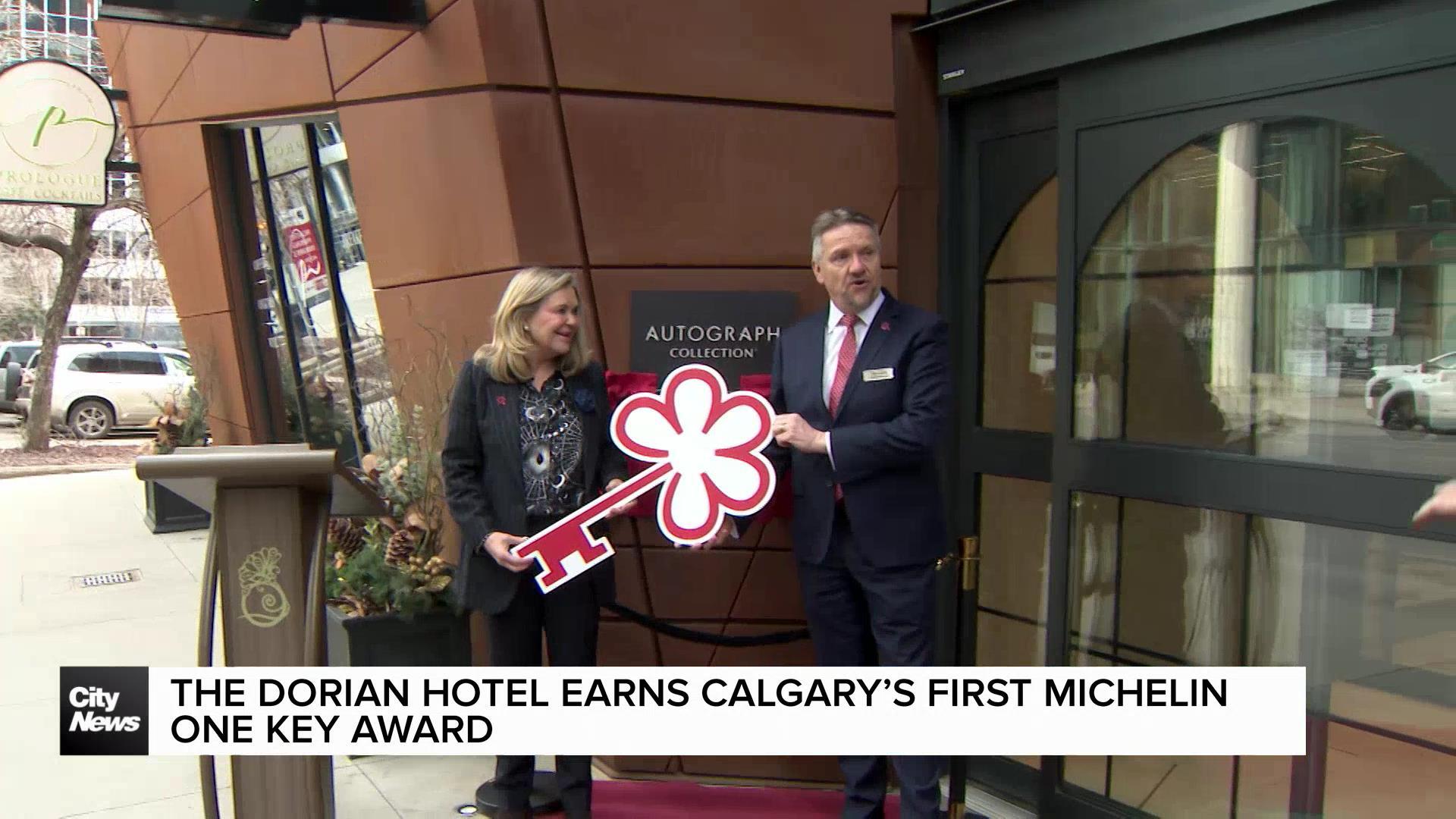 One man charged with arson after allegedly setting two cars on fire in SE Calgary