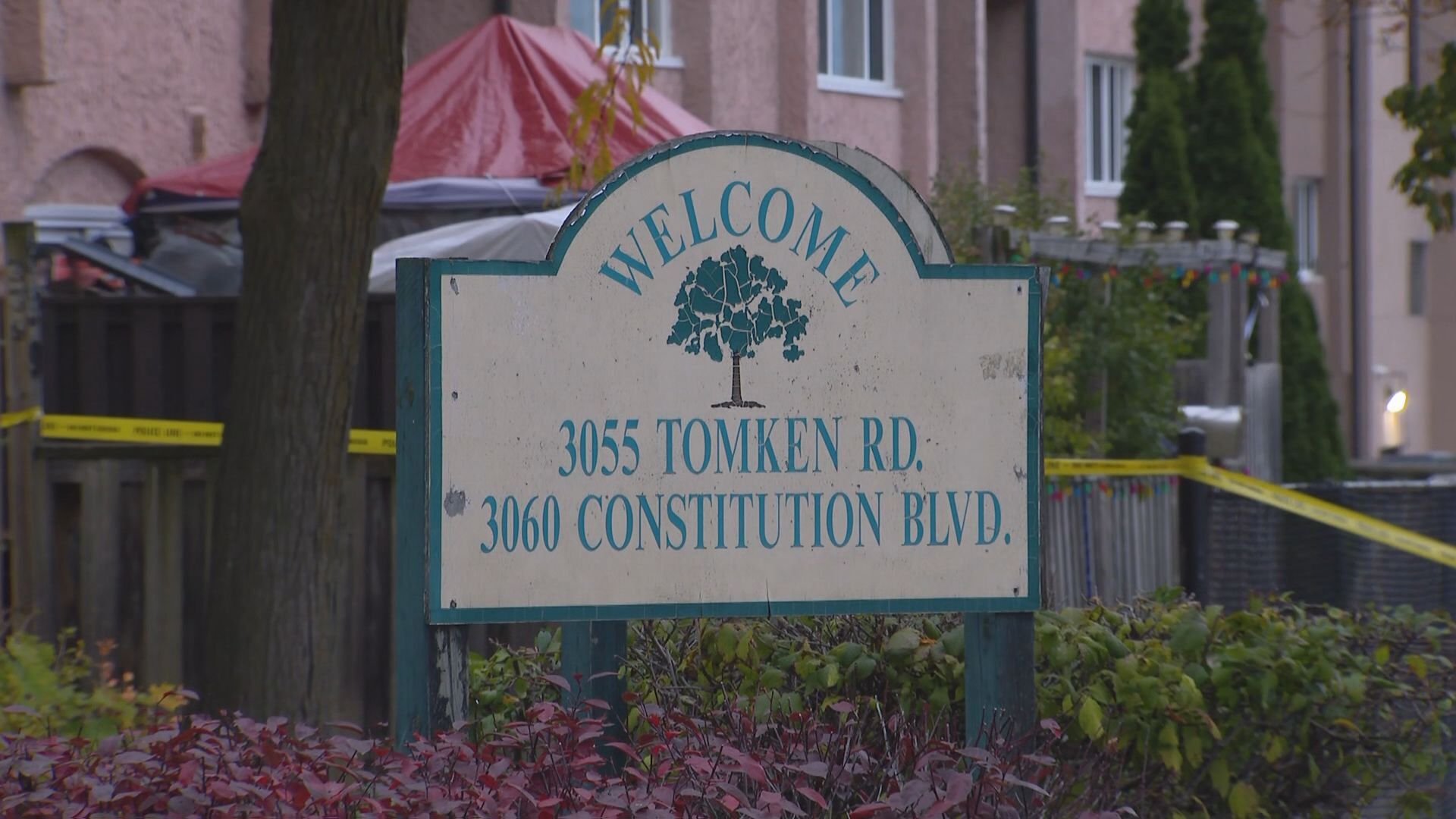 Toronto police investigated for shooting at carjacking suspects