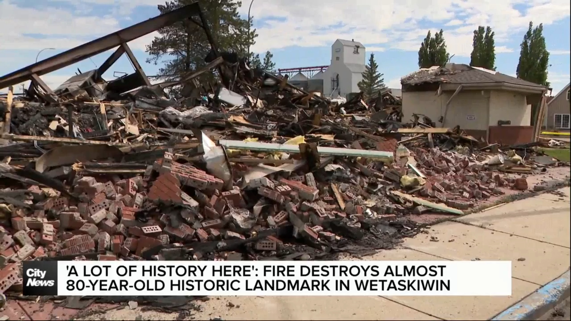 Fire destroys historic landmark in Wetaskiwin
