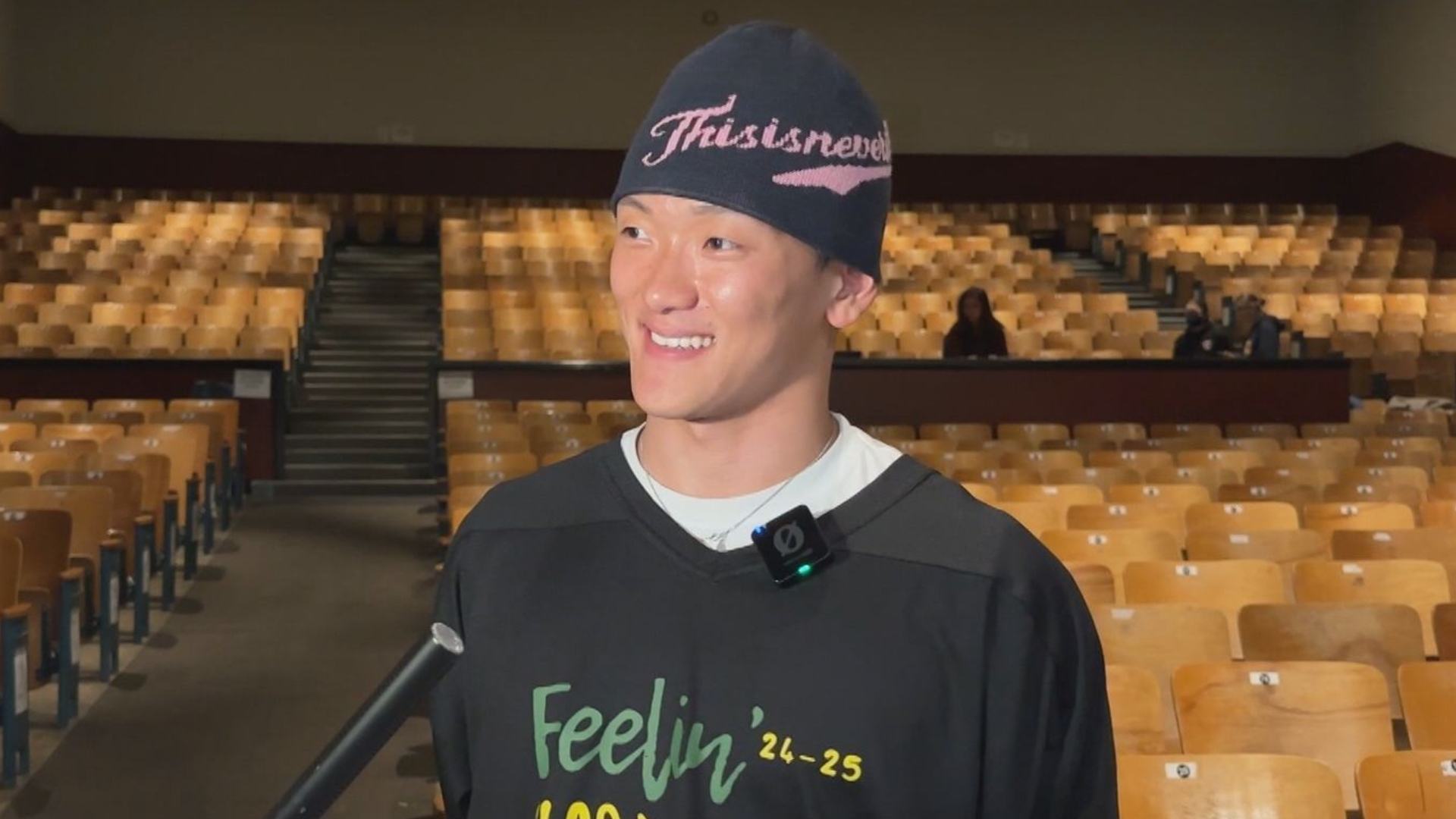 Phil Wizard shares Olympic dream with Vancouver students