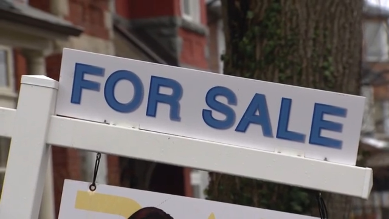 Business Report: Canadian home prices falling