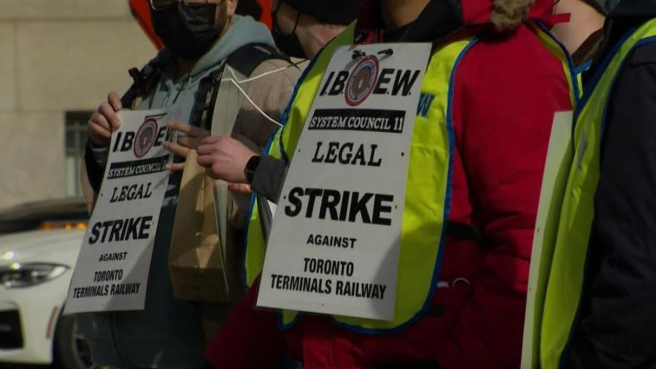 Union Station workers on strike