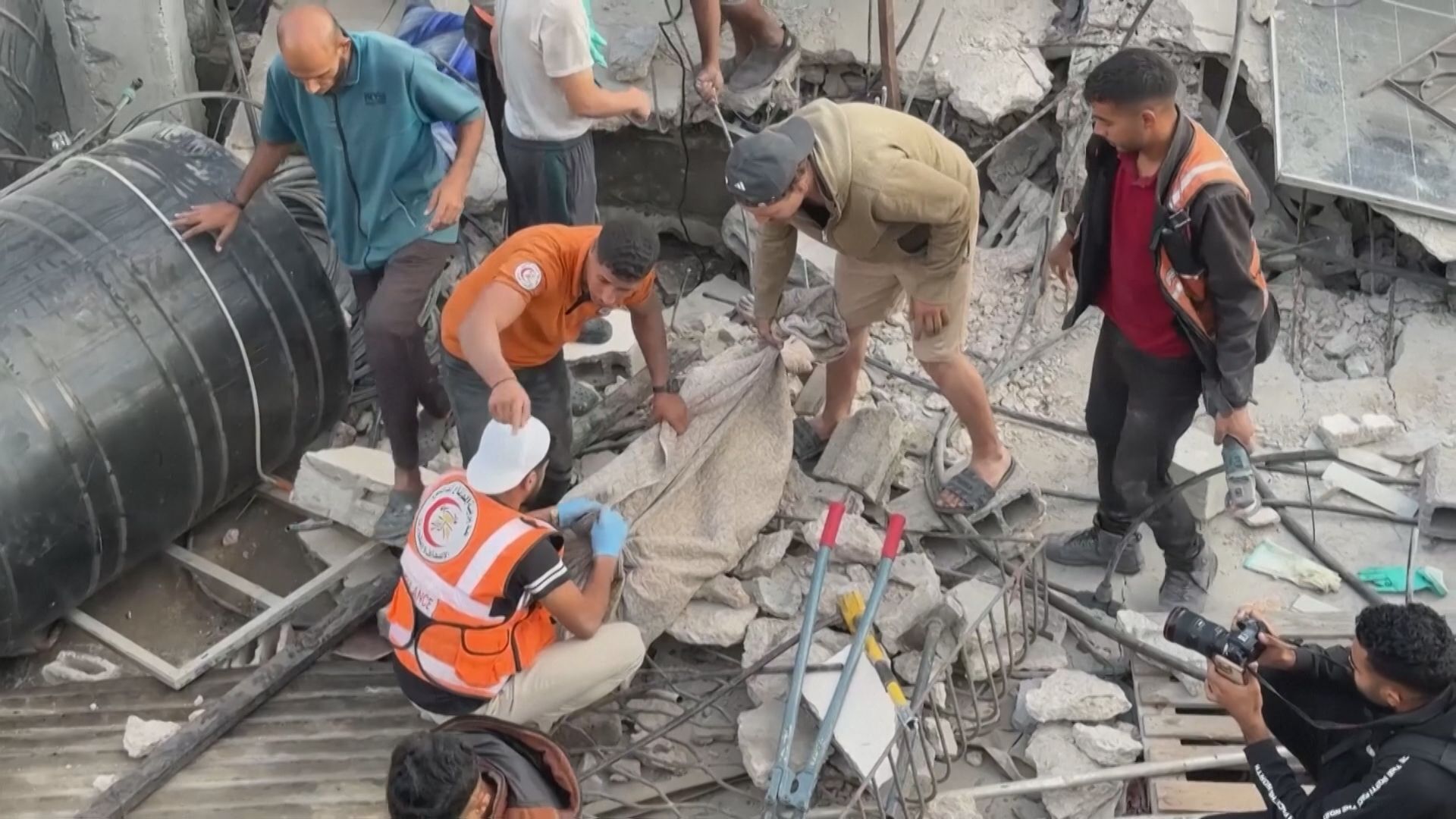 Zellers makes a comeback with new store in Edmonton