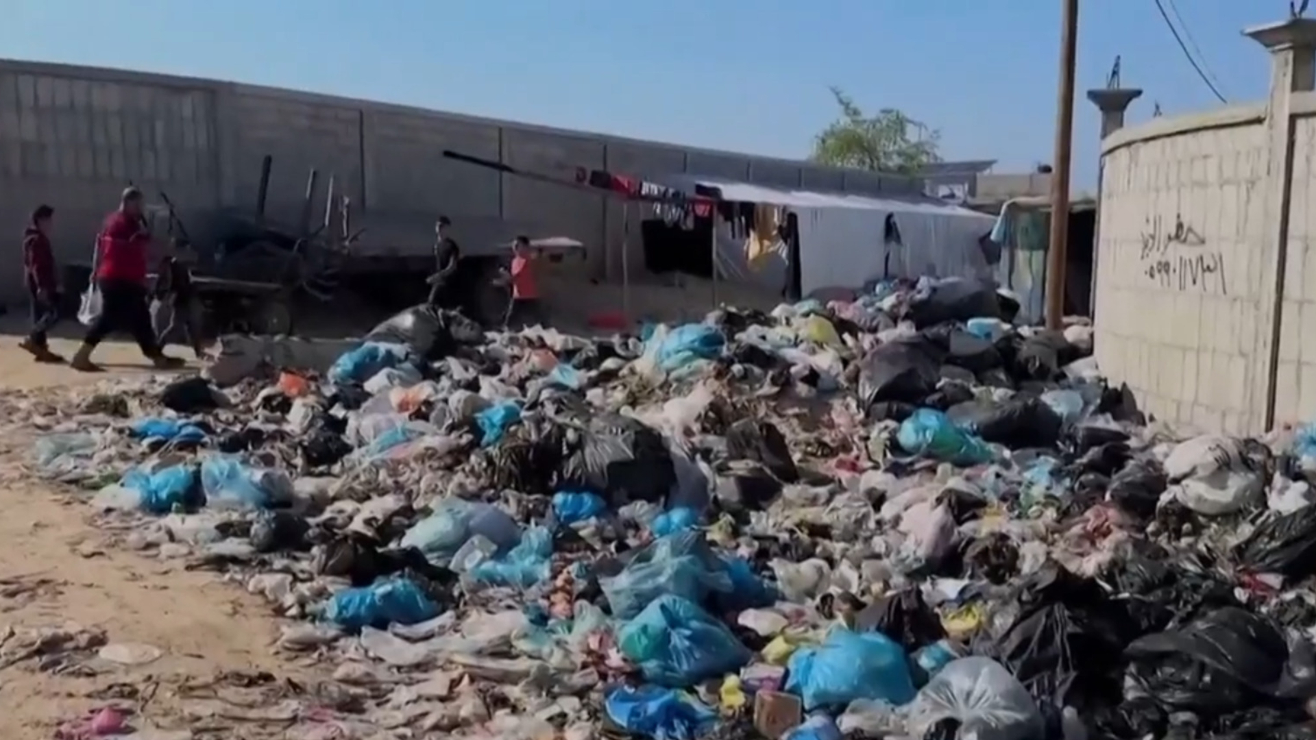 Threat of disease rising in Gaza