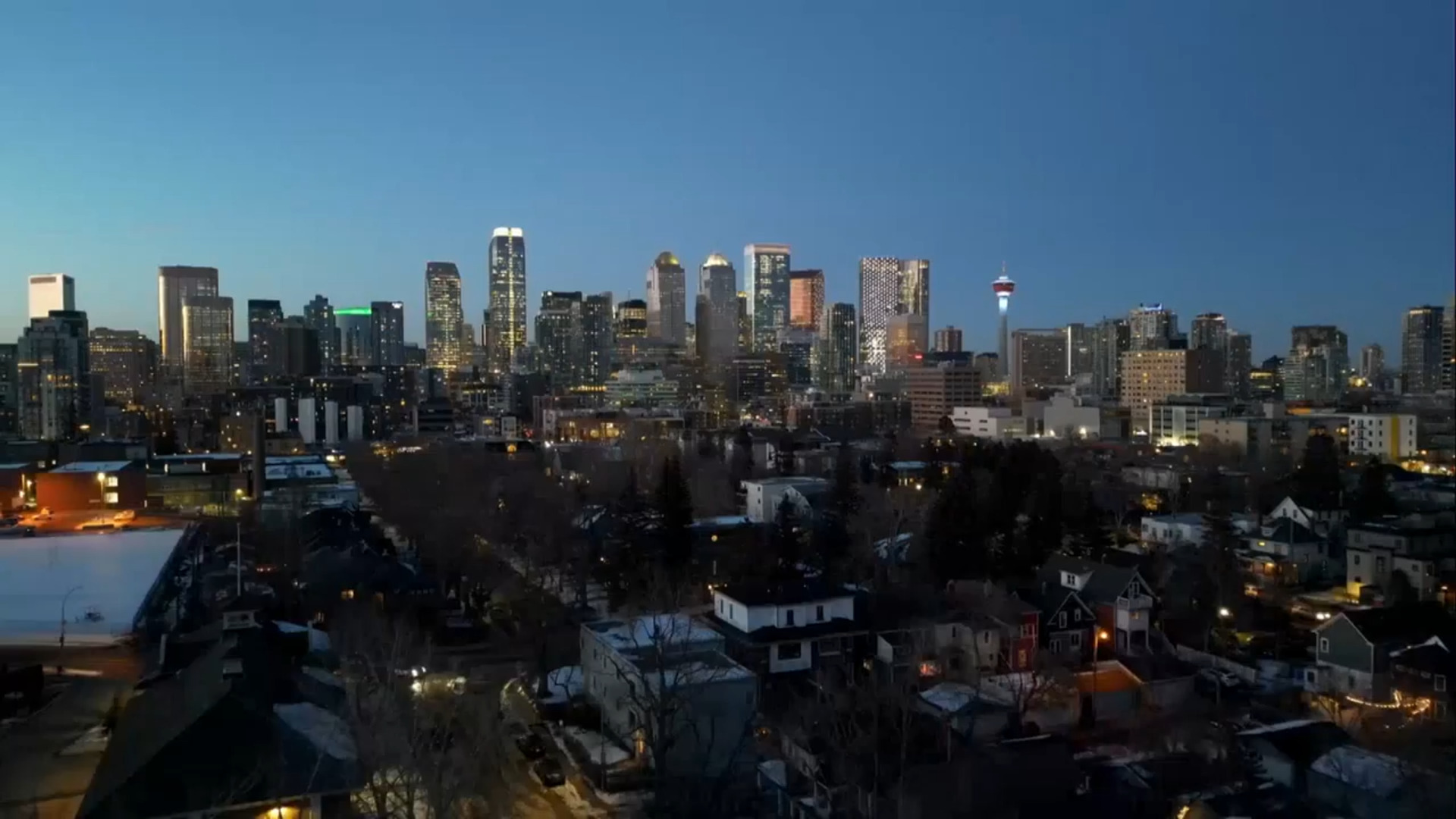 Calgary tenants left in the cold in dispute with building management