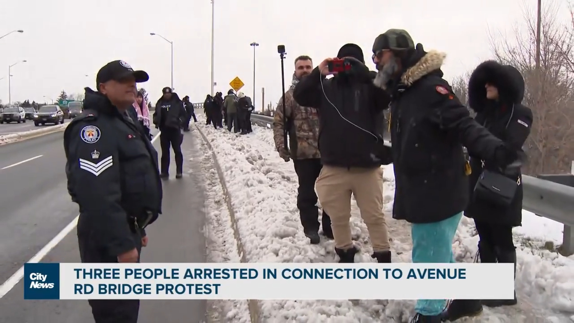 Know your rights: Are police allowed to ban bridge protests?