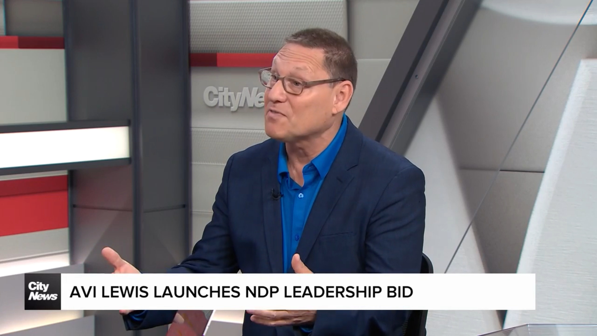 Avi Lewis launches federal NDP leadership bid