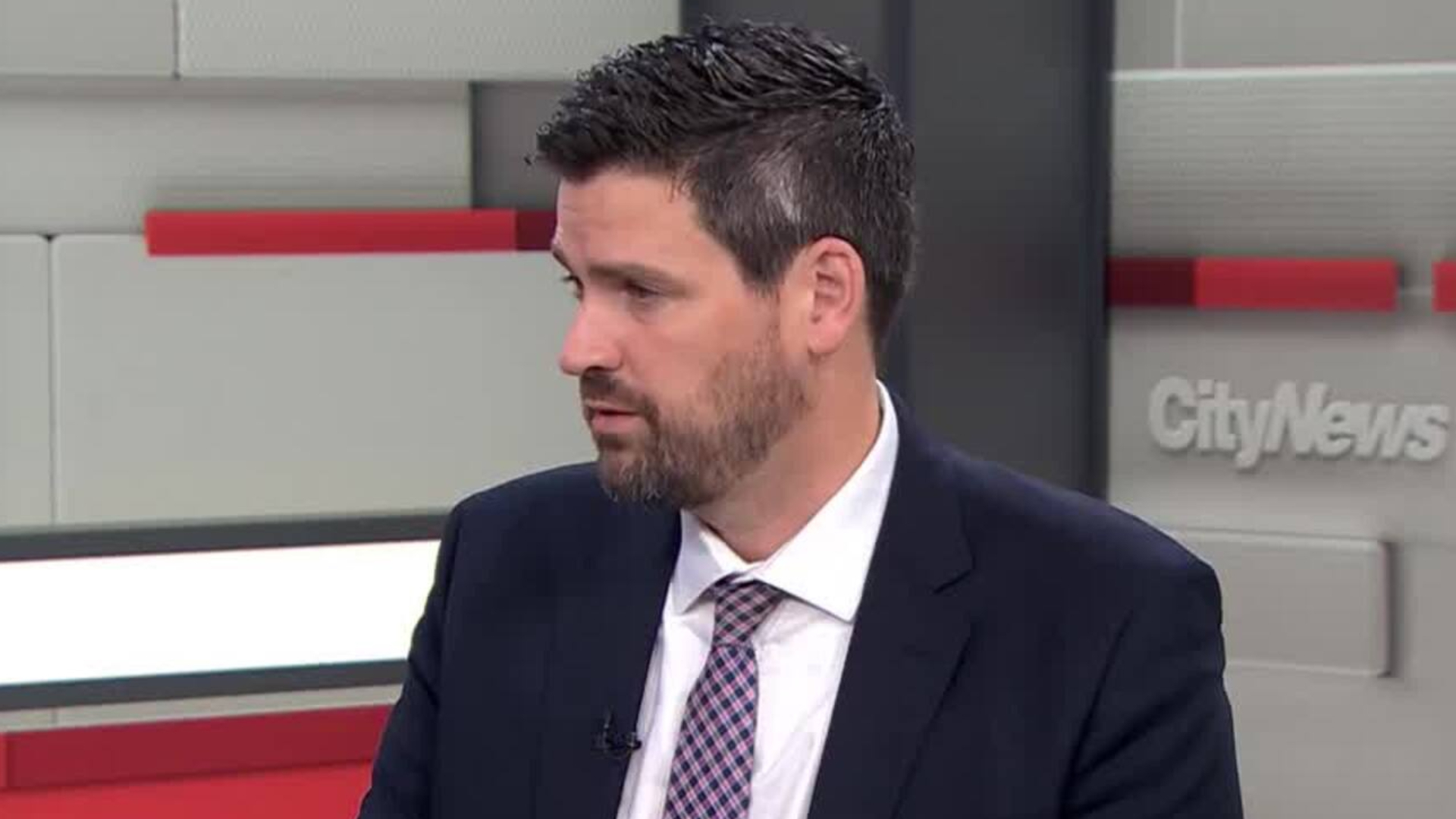 Ford, set to ban speed cameras, muses about cameras to fight crime instead