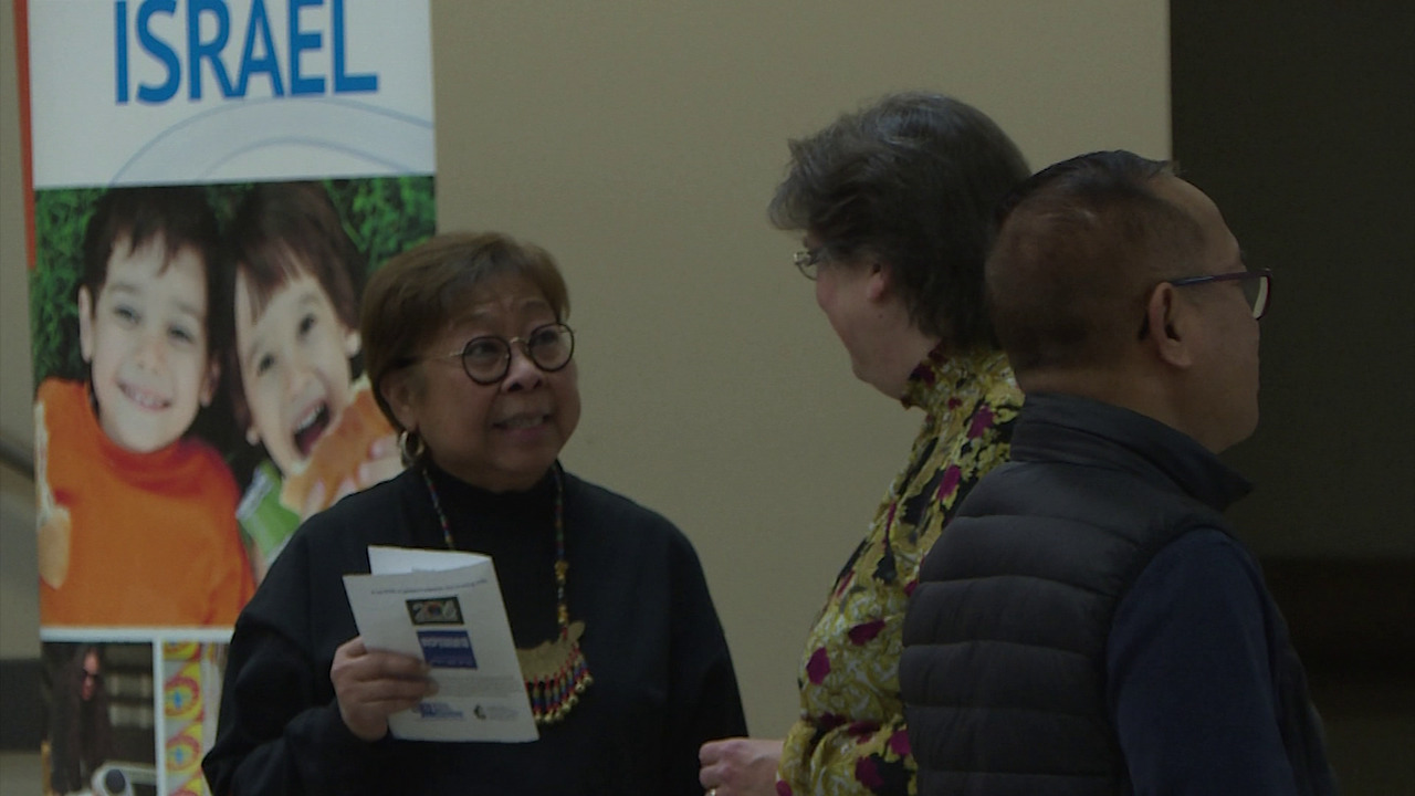 Jewish, Filipino community mark Holocaust Remembrance Day in Winnipeg