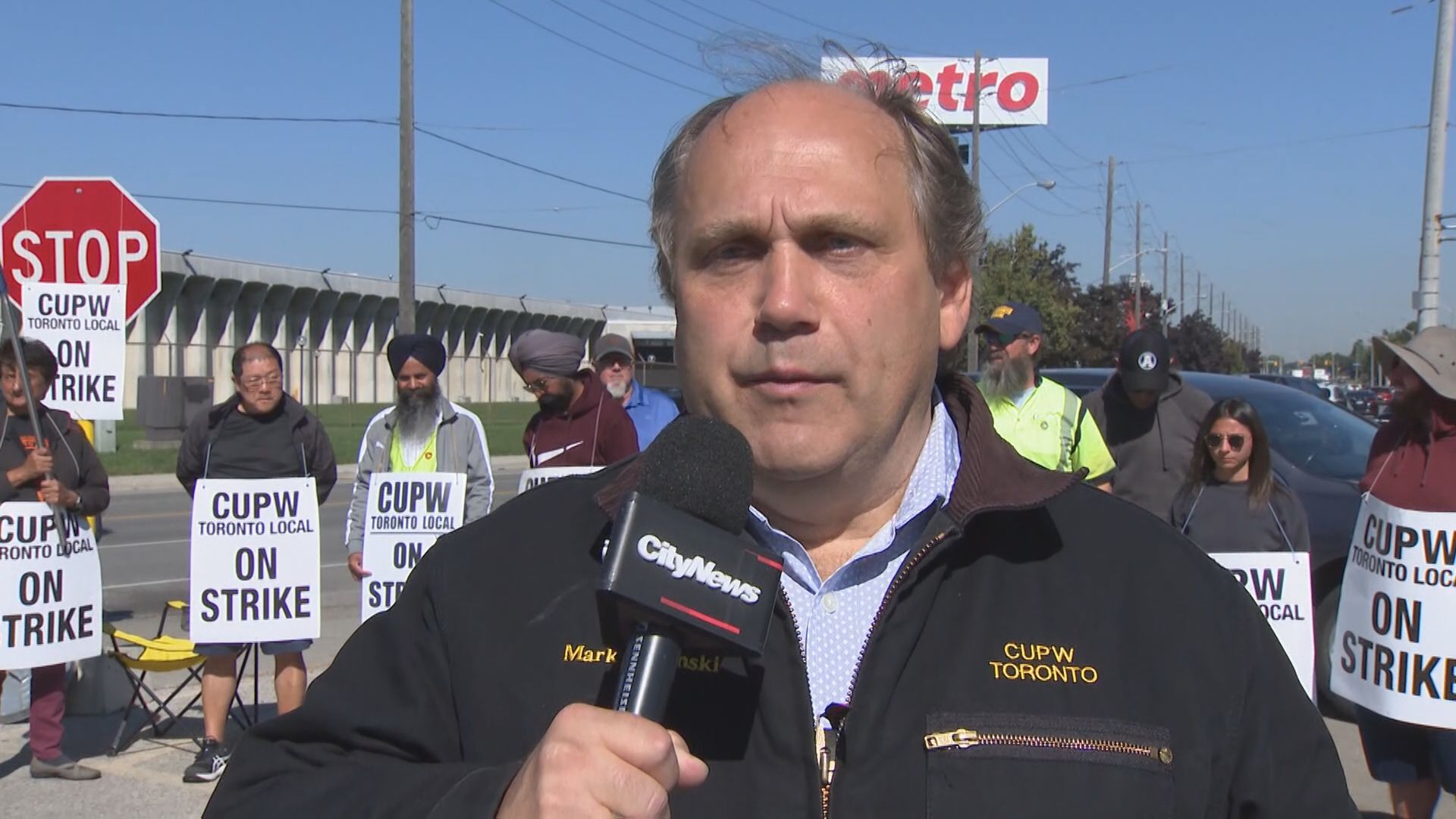 'The offer was an insult': Canada Post workers' union react to latest ...