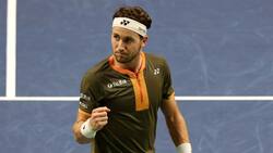 Hot Shot: How on earth did Ruud win that point in Stockholm?! | ATP ...