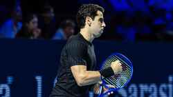 Hot Shot: Munar saves break point with sublime dropper in Basel 2025 ...