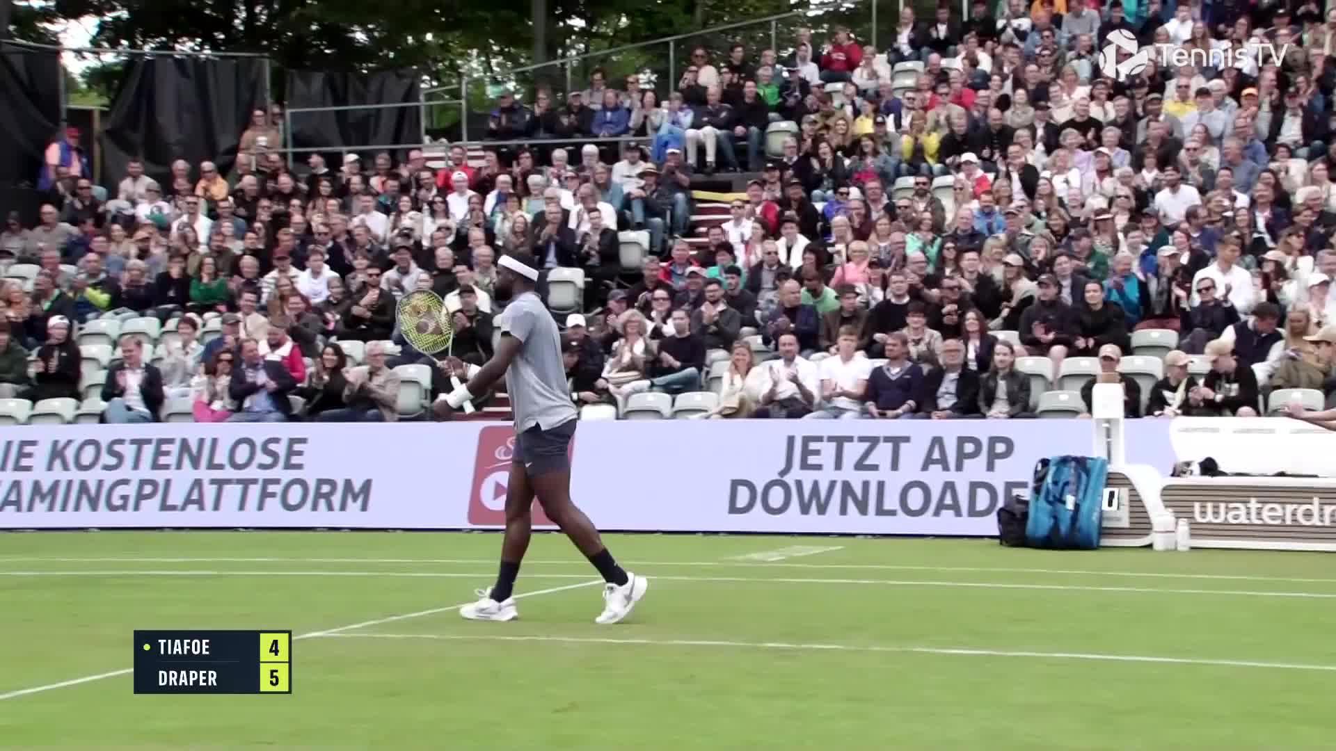 Hot Shot: Tiafoe toys with Draper in Stuttgart 2024 | ATP Tour | Tennis