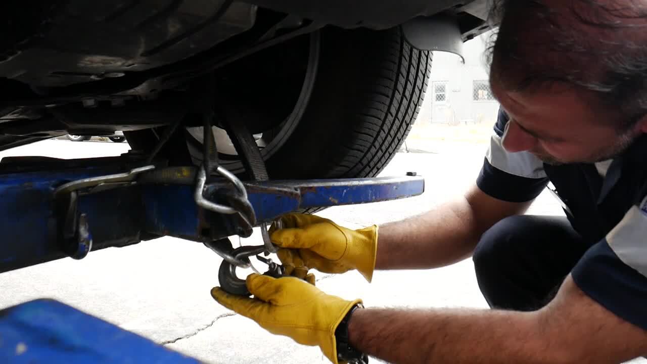 UNITED TOWING & TRANSPORT - 52 Photos & 196 Reviews - 2509 N Ontario St ...
